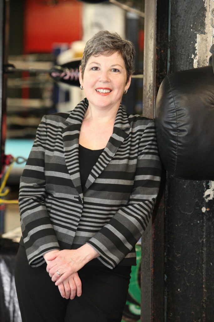 The Boxing Girls of Kabul – Fighting the good fight in and out of the ...